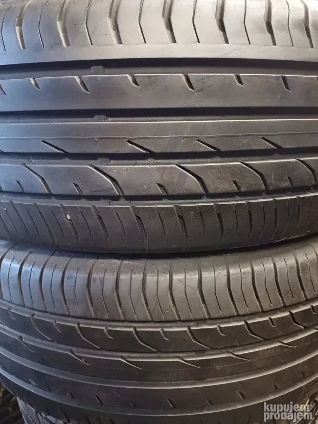 polovne letnje gume 215/60/16 Continental - KupujemProdajem