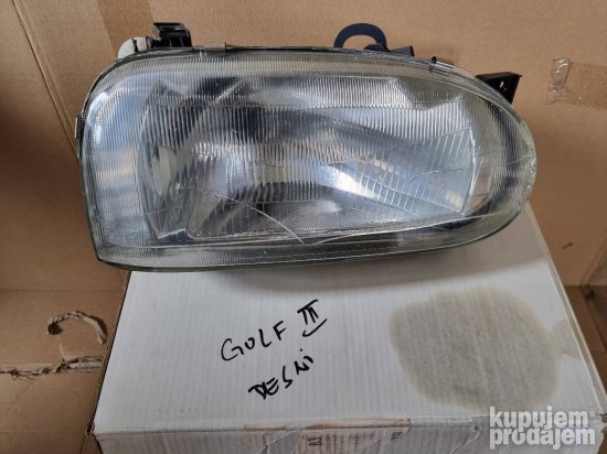 Golf 3 desni far - KupujemProdajem