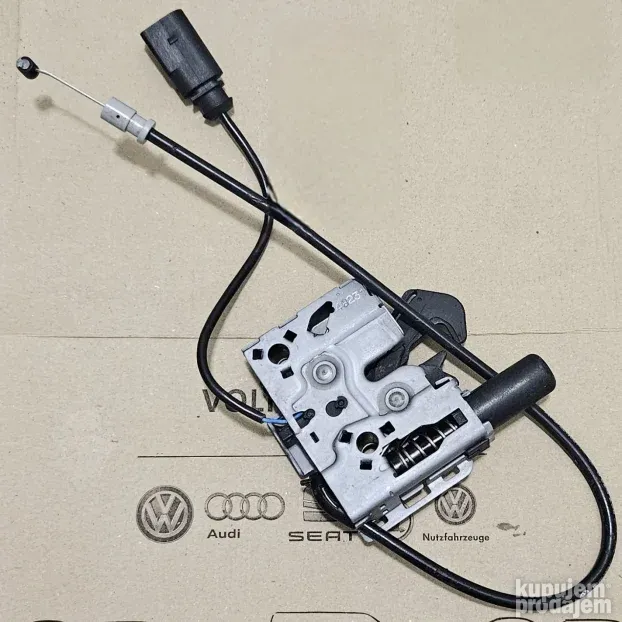 Vw / Audi / 2018-2025 / Elektricna bravica haube / ORIGINAL - KupujemProdajem