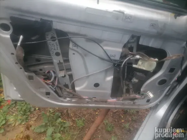 Reno megan 2 podizaci stakala - KupujemProdajem