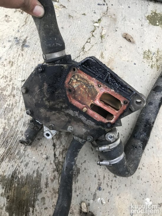 Vodena pumpa reno 4 gtl - KupujemProdajem