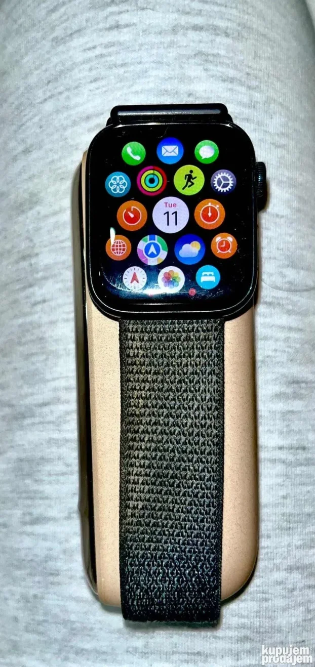 Apple Watch SE2 v3 44mm - KupujemProdajem