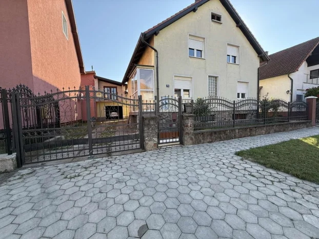 Veternik, 5+ petosobna, 320 m² - KupujemProdajem