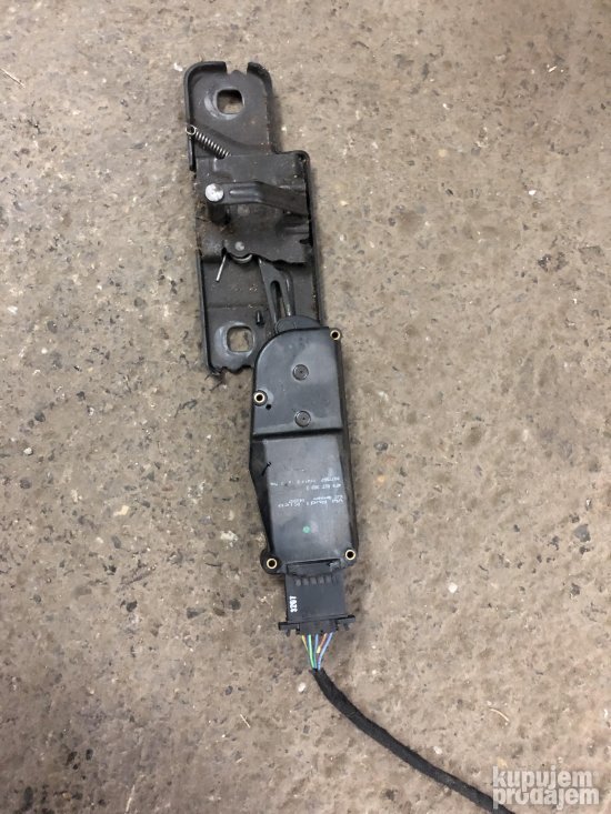 Audi Q7 brava elektro gepeka 4F9 827 383 - KupujemProdajem