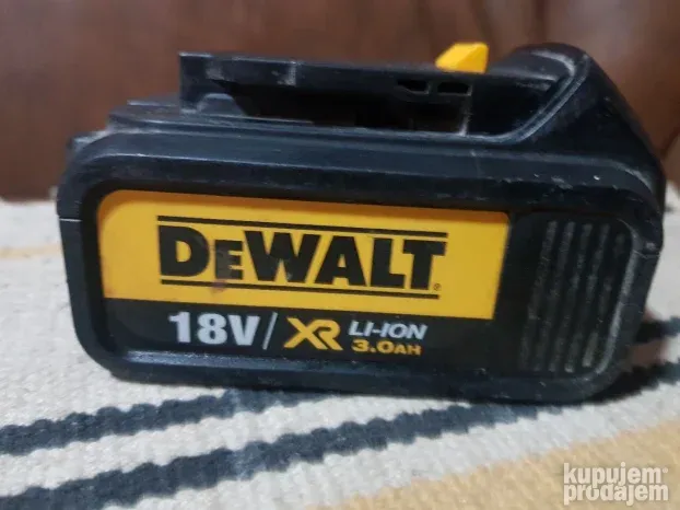 Baterija Dewalt 18v 3ah - KupujemProdajem