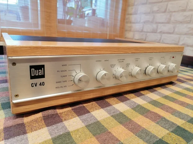 Dual CV 40, Dual CV 1100, Sony TA - F120, Ei Radio Akustika ...