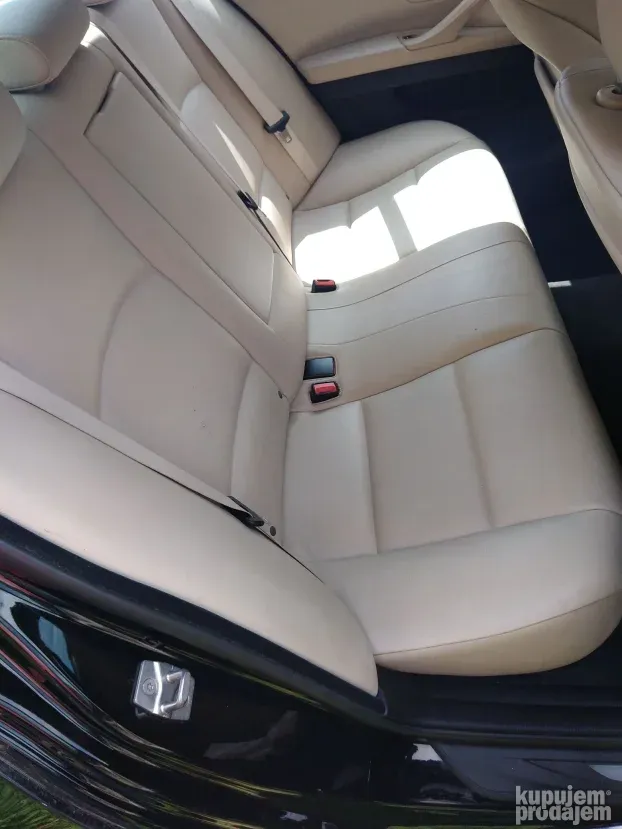 Bmw f10 enterijer - KupujemProdajem