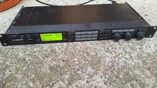 TC Electronic FireworX Studio Multi Effects Processor - KupujemProdajem