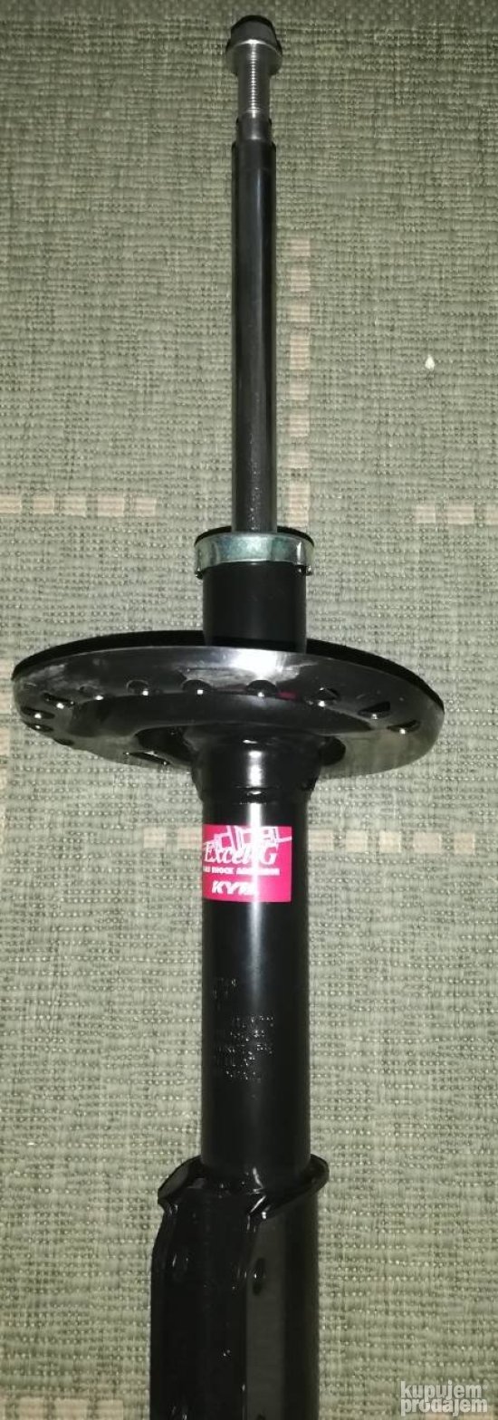 Dacia Logan,Sandero prednji amortizer 12- - KupujemProdajem