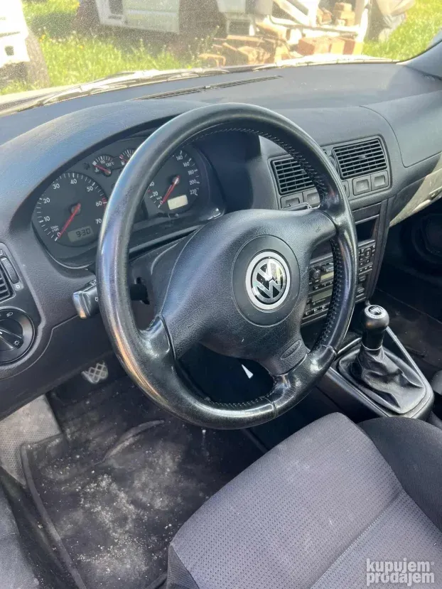 Instrument tabla za VW Golf 4 - KupujemProdajem