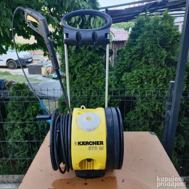 Masina za pranje pod pritiskom Karcher 670m - KupujemProdajem