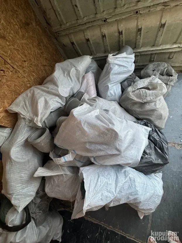 Vodovodni i elektro materijal / 50% nego u radnji / zamena ...