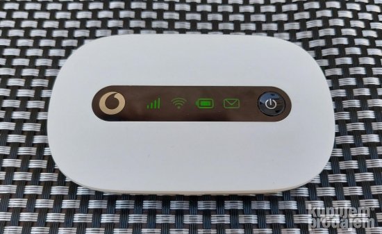 Vodafone Mobile Wi-Fi R206 - Mobilni ruter (A1-Vip) - KupujemProdajem