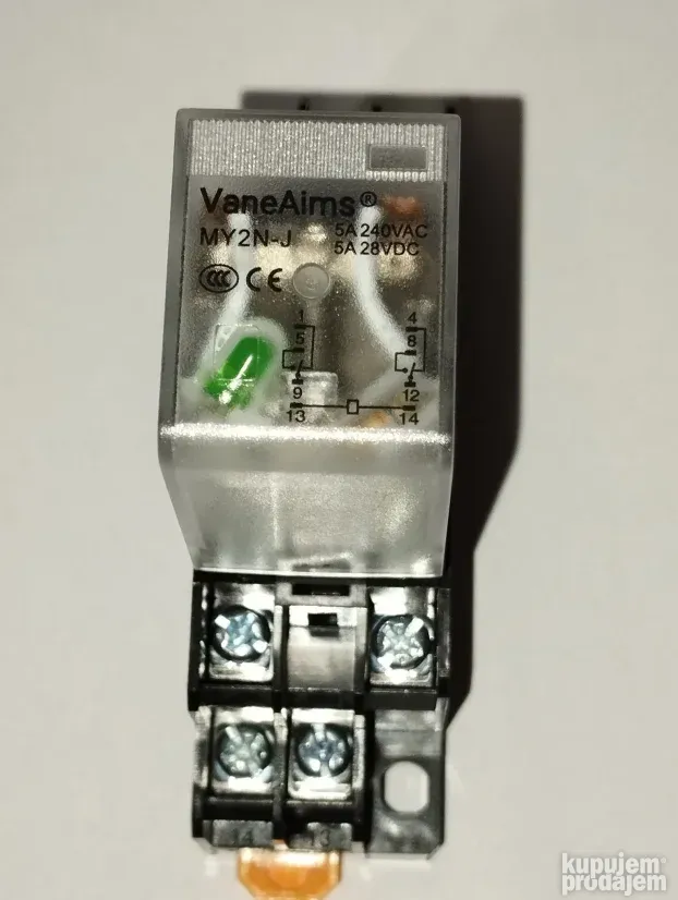 Relej sa podnožjem 24Vdc - KupujemProdajem