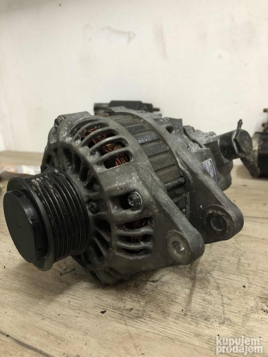 Kia Sorento alternator - KupujemProdajem