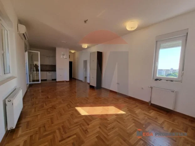 Ulcinjska, Lipov lad, Zvezdara, Beograd - KupujemProdajem