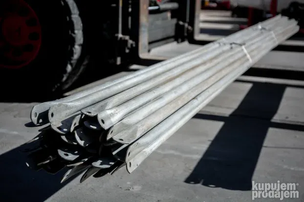 Kosnik - Pocinkovana Cev 400cm Za Plastenike - KupujemProdajem