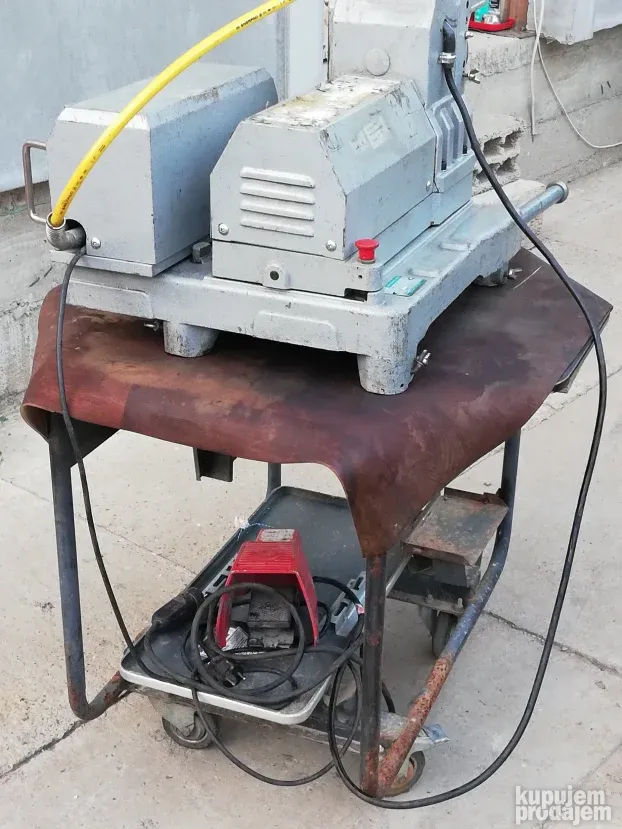 Mašina za nutovanje cevi REX - KupujemProdajem