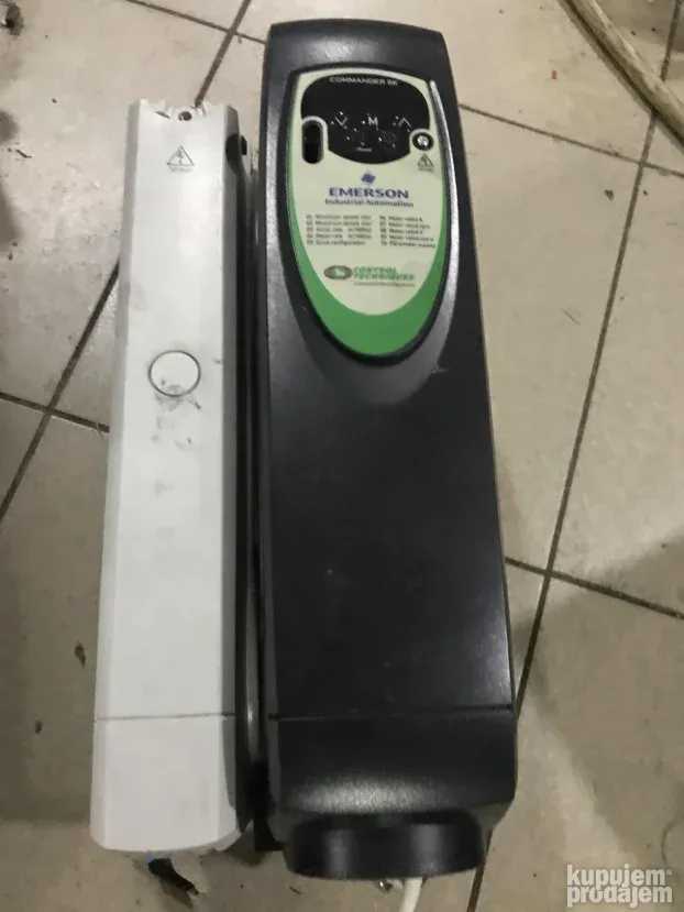 Frekventni regulator 15kW Emerson SK 2404 - KupujemProdajem