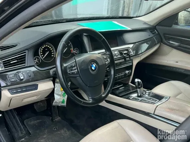 Enterijer kožni za BMW Serija 7 F01 (2008-2015) - KupujemProdajem