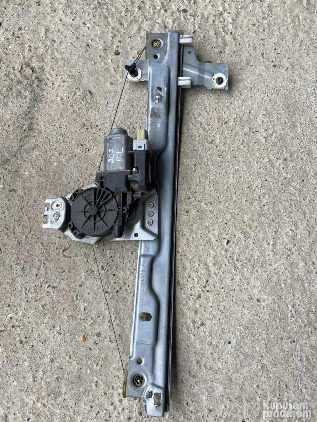 Levi podizac prozora Peugeot 207 - KupujemProdajem
