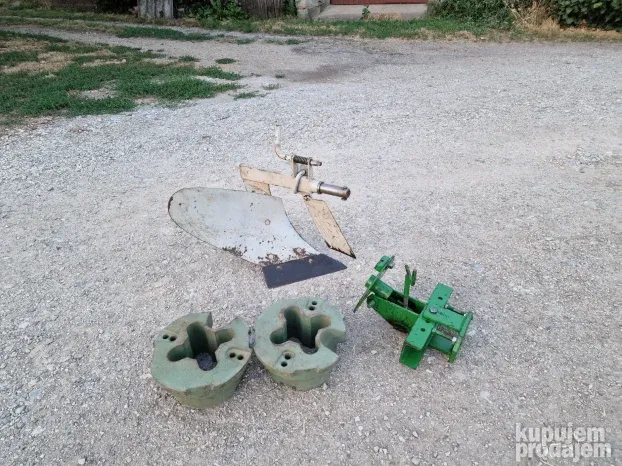 Labin Progres i mali Goldoni Plug sa rudom i tegovi - KupujemProdajem