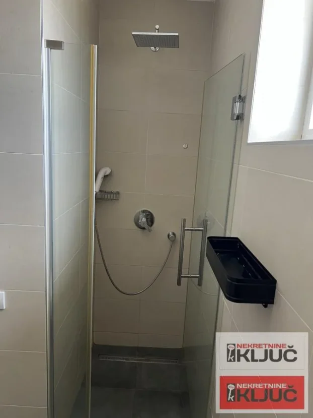 Alibegovac, Petrovaradin, Novi Sad - KupujemProdajem