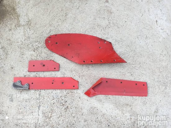 Plug imt 757 delovi / plug imt 751 delovi - KupujemProdajem