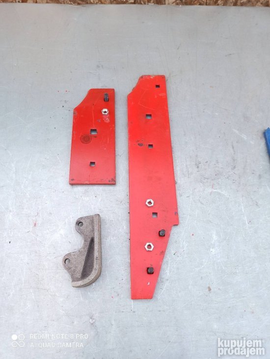 Plug imt 757 delovi / plug imt 751 delovi - KupujemProdajem