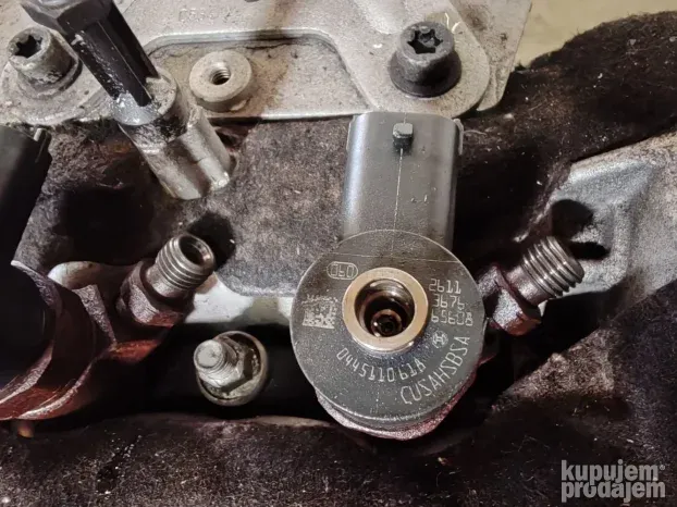 Opel Corsa E 1.3cdti dizne 0445110618 - KupujemProdajem