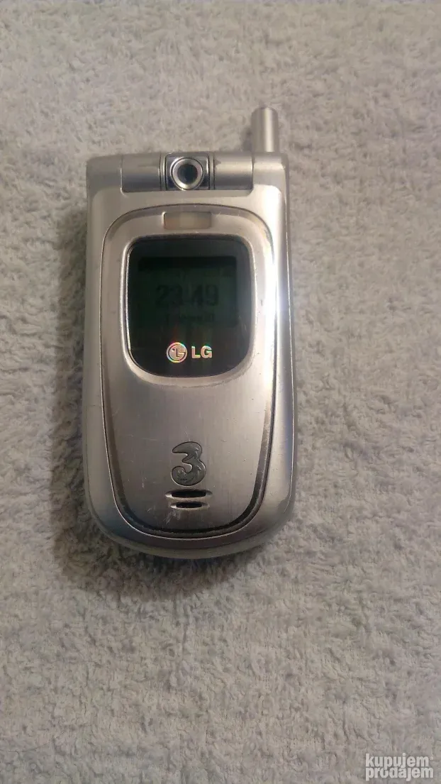 LG U8120 sim-free rotirajuca kamera - u8138 u8380 Rezervisan ...